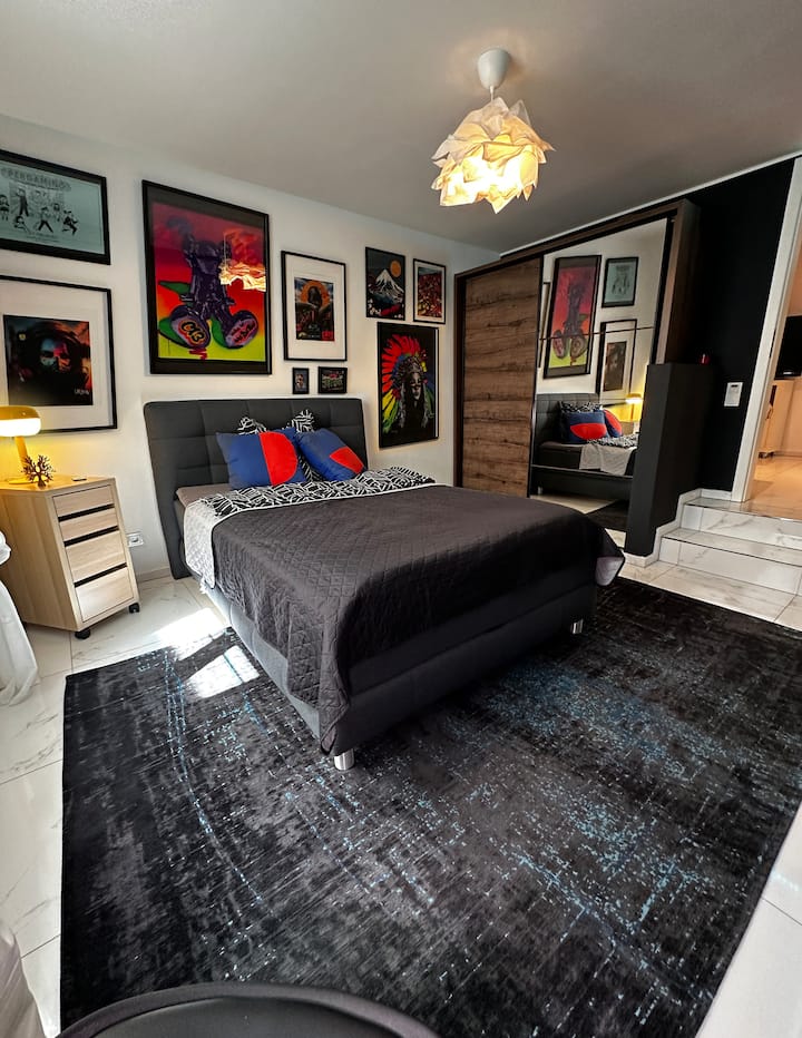 Cómodas Habitaciones Con Estilo, Cerca De Messe - Vaterstetten