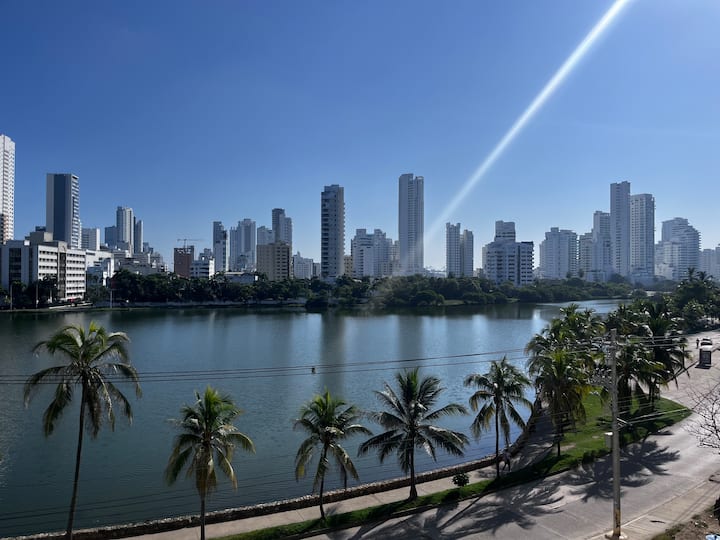 Casa Linda - Apto Con Vista Al Mar Y Piscina. - Bolívar