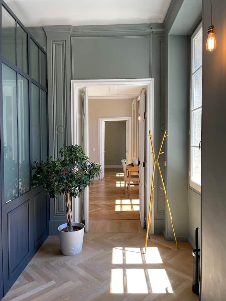 ÉLégant Appartement Plein Centre - Gare TGV - Avignon