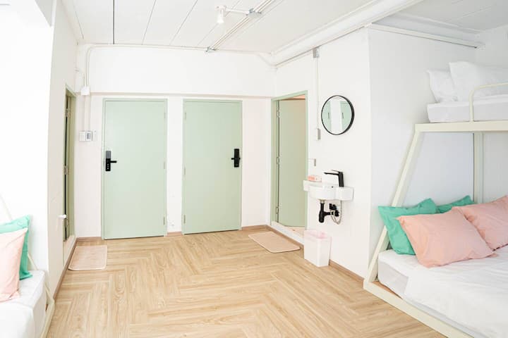 Loft Green Bangkok Friends Or Family Room (Max 6) - Bangkok