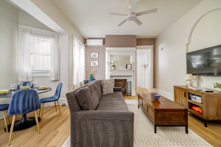 In The Heart Of Adams Morgan | Vintage Charm - Downtown, DC