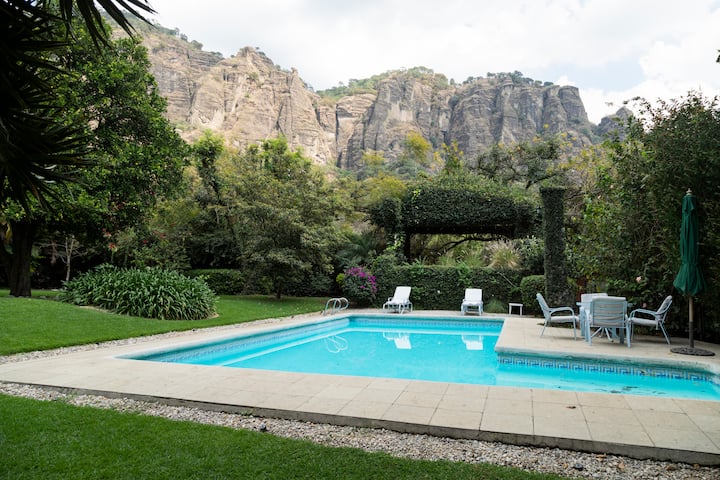 Rincón Meztitla Gorgeous Country House Tepoztlán - テポストラン