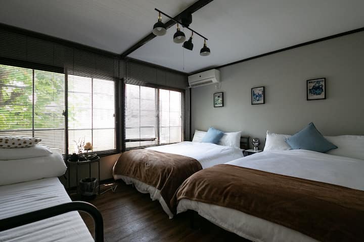 大阪観光に最適！快適10名、kix直通大阪メトロ駅徒歩1分jr駅4分！難波まで1駅2分 - Osaka