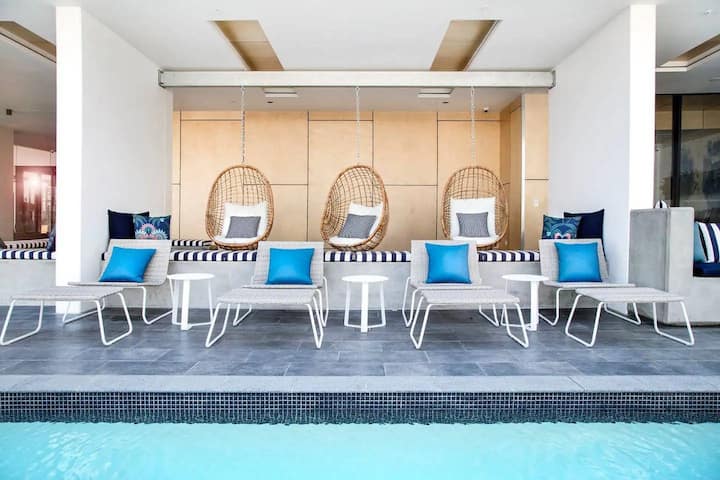 Central South Bank Apt W/ King Bed & Huge Balcony - Brisbane