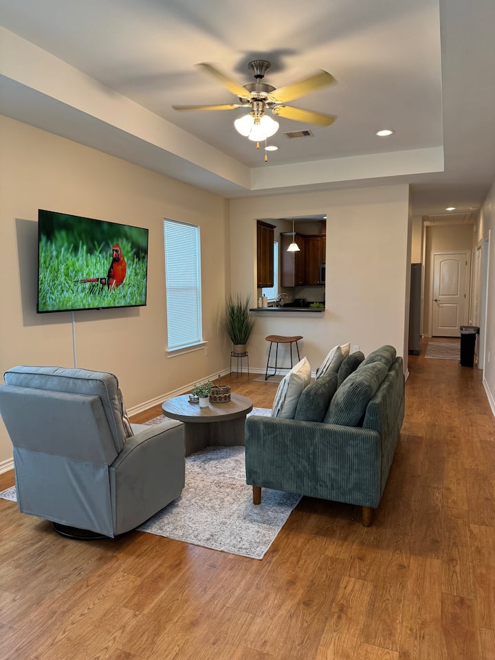 Tranquil Boho Style Home - Port Arthur, TX