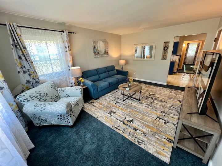Cincy Furnished Stays Joyful King 1 Bed Apartment - Cincinnati, OH