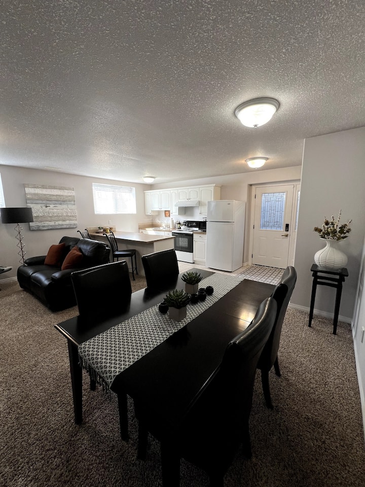 Furnished 1 Bedroom Suite. - 紅鹿市