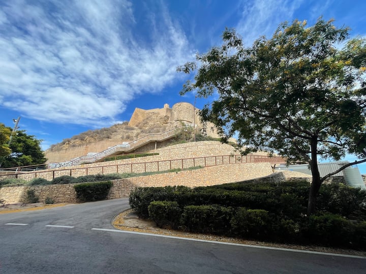 Apto. 140m² De 6 Pax En Rambla. Playa Y Centro - Alicante