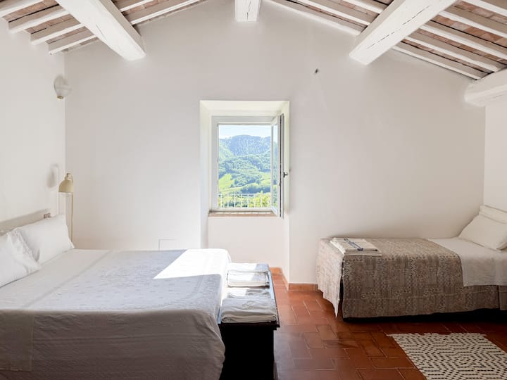 Little Suns, Chic Country House In Gubbio Italy - Umbrien