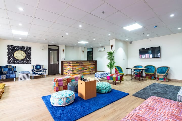 5 Bedroom Stay With Bonfire And Nahargarh View - Jaipur