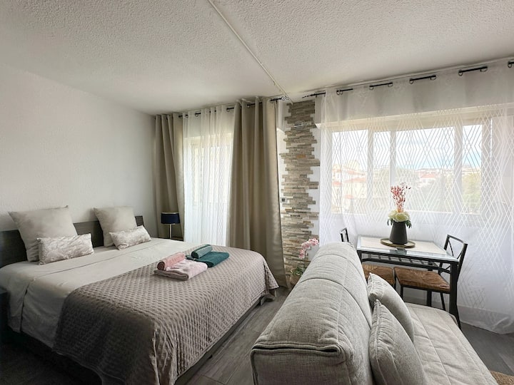 Cet éTé à Cannes, Studio à 8' De La Croisette - ibis Cannes Centre