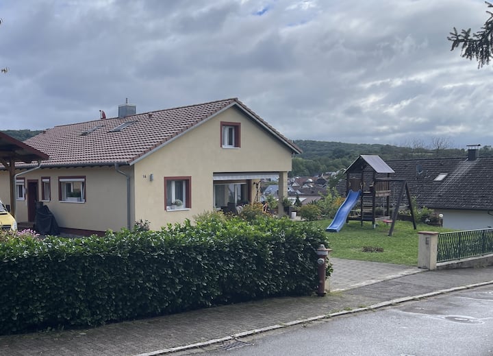 Ruhige Ferienwohnung Im Südschwarzwald B. Freiburg - Denzlingen