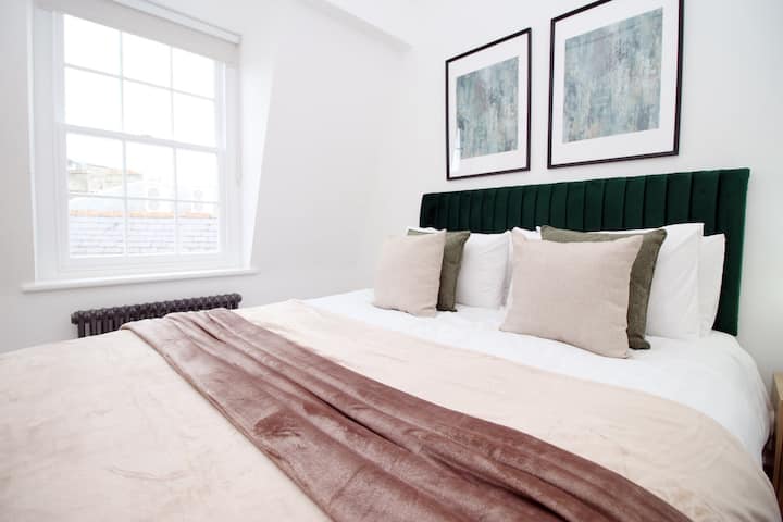 Heart Of Bath: Kingsmead Square Apartment - 巴斯