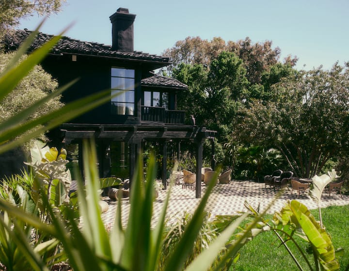 The Villa - Topanga, CA