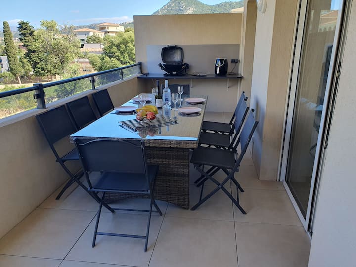 Appartement 90m² 8 Personnes Avec Garage + Parking - L'Île-Rousse