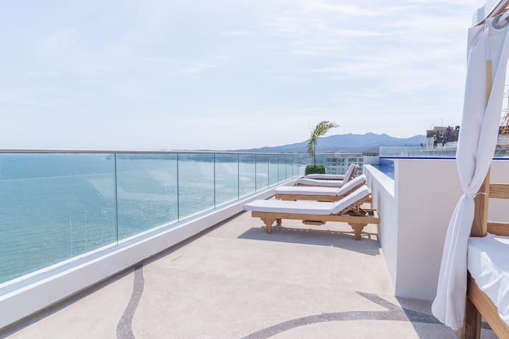 Departamento De Lujo Frente A La Playa En Bucerías - Bucerías