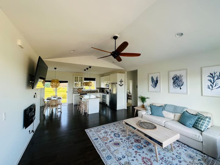 Beachside Cottage Getaway - Close To Bellingham! - Ferndale, WA