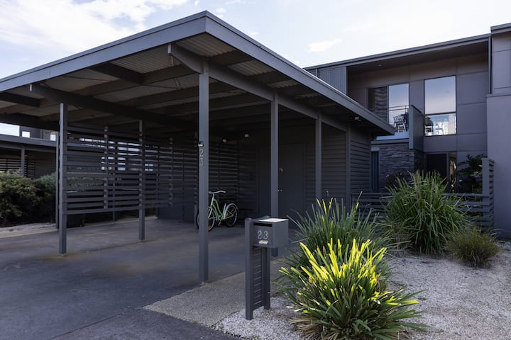 Torquay Golf Retreats- Pool, Beach, Tennis, Golf - Torquay, Australia