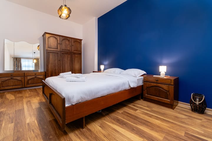 City Center Retro Chic Kapana 2-bed Apartment - Plovdiv