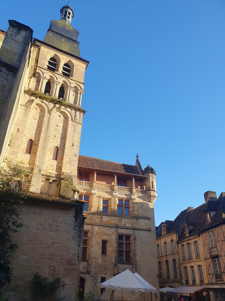 La Perle Médiévale - Sarlat-la-Canéda