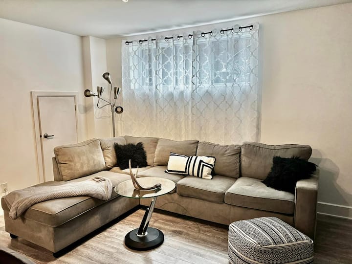 Joli Appartement Avec Piscine - Blainville