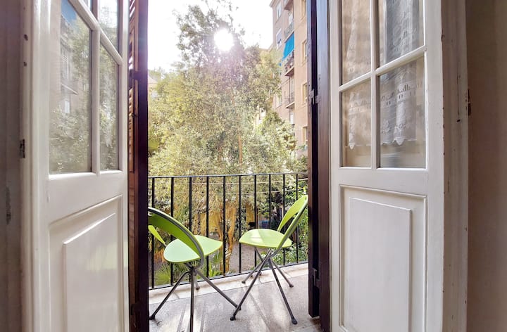 At The Vatican: Ottaviano 2 Beds & 2 Baths, Rome - Roma