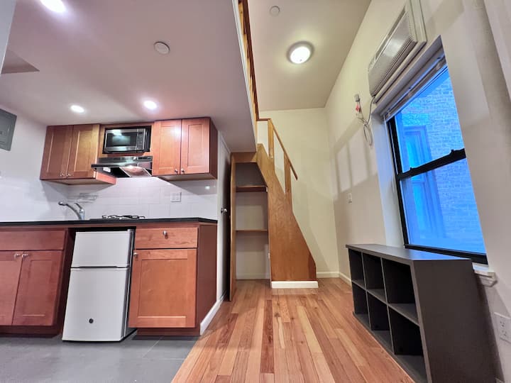 Loft Uws Private Bathroom Studio W/ Elevator #314 - Edgewater, NJ