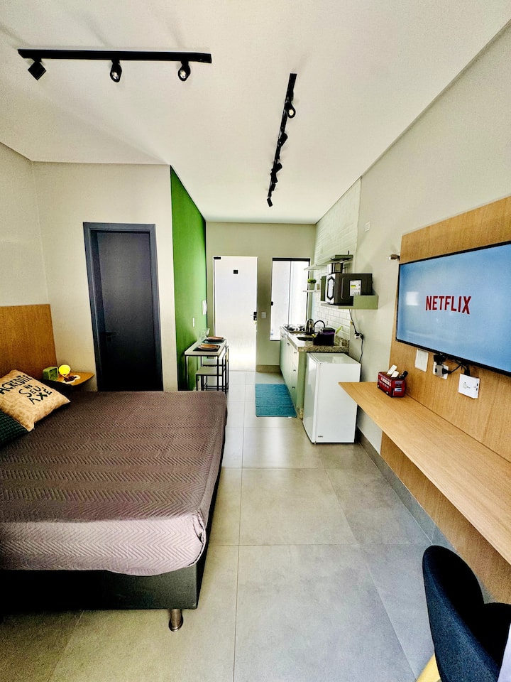 Studio Prox Uel C/ Ar Condicionado - Londrina