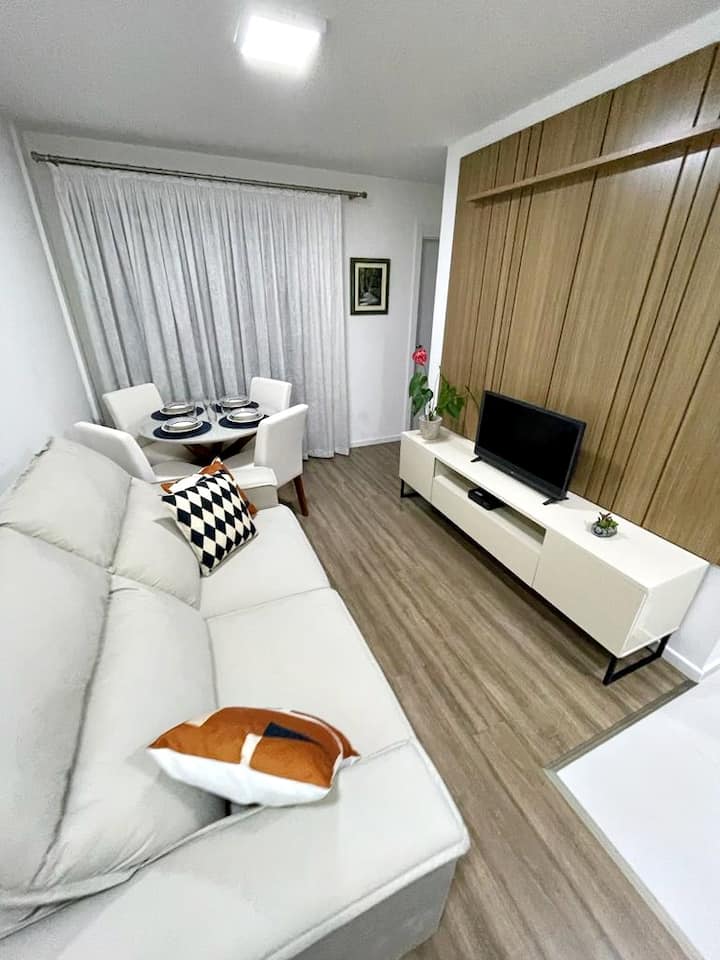Apartamento Com Vaga Coberta - Curitiba