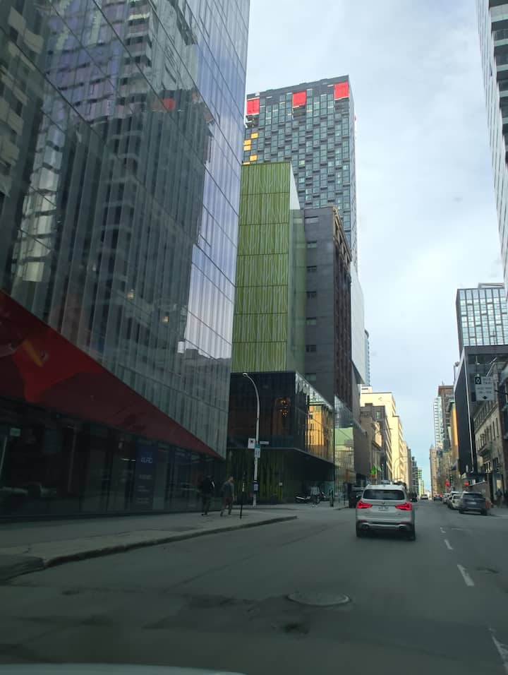 Montreal Downtown Studio Brand New - Montreal