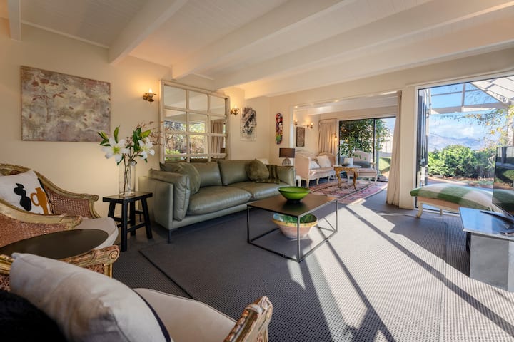 Stylish Lakehouse. Short Walk To Frankton Beach - Queenstown