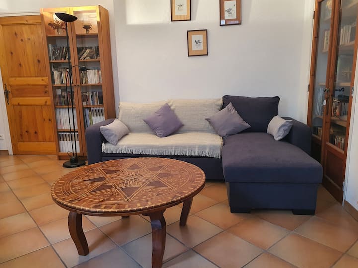 Arcades : Maison Centrale, Accès Direct à La Plage - Portbou