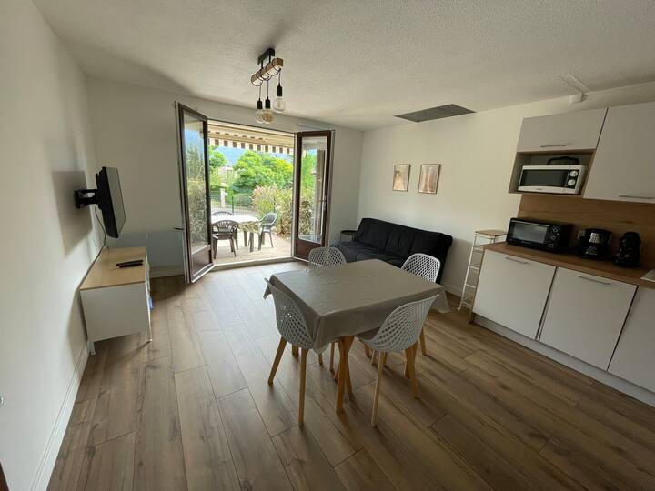 Agréable T2 En Rez De Jardin à 2 Pas Du Plan D'eau - Embrun