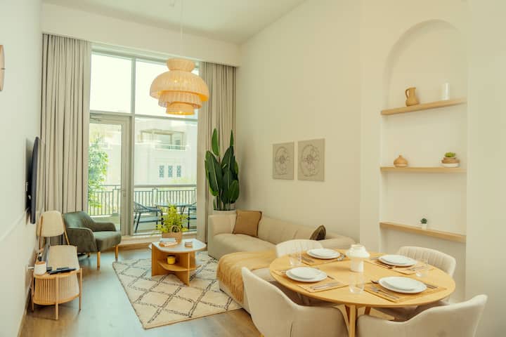 Downtown Oasis: Luxury One-bed In Downtown Dubai - 