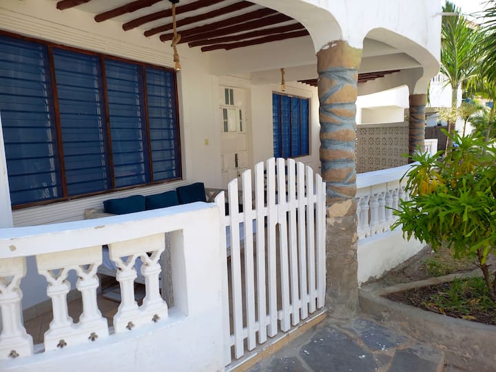 Mupala Homes, Cozy 3bedroom Apartment - Diani Beach