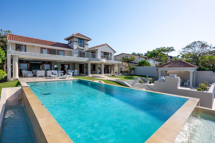 Elegant  Family Home With Stunning Sea Views - Umhlanga