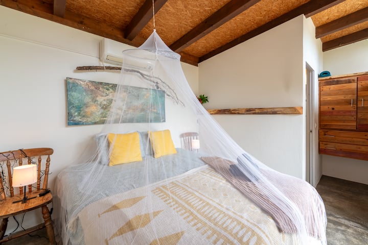 Unique Rustic Garden Cabin Double Suite - 4 - Sintra