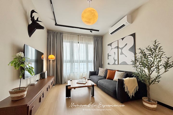 Nordic-style Designer's Home @Kl City - Kuala Lumpur