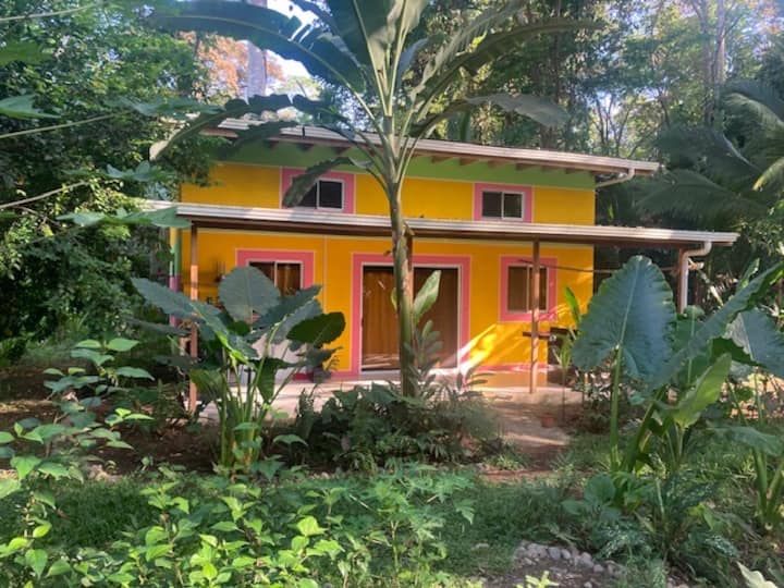Casa De Muchas Colores - Costa Rica