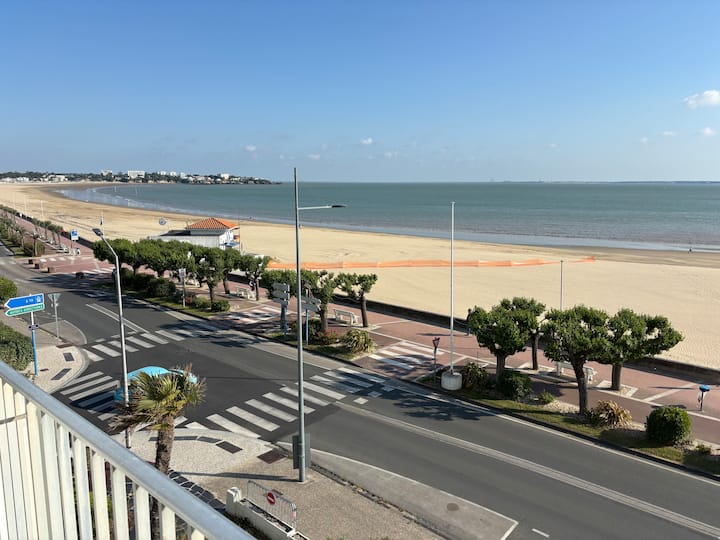 Royan - Sur La Plage - Appart - T3 80m² - Plage Royan