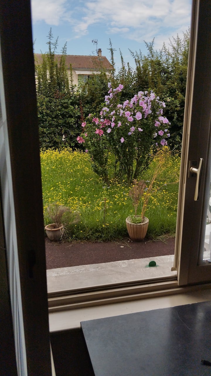 L'escale Thermale, Studio Meublé Indépendant - Montrond-les-Bains