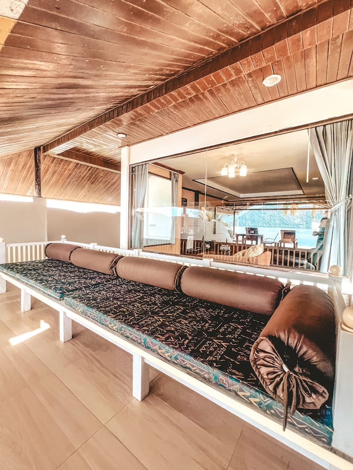 Entire Seafront Suite Villa Steps From Beach - Ko Chang