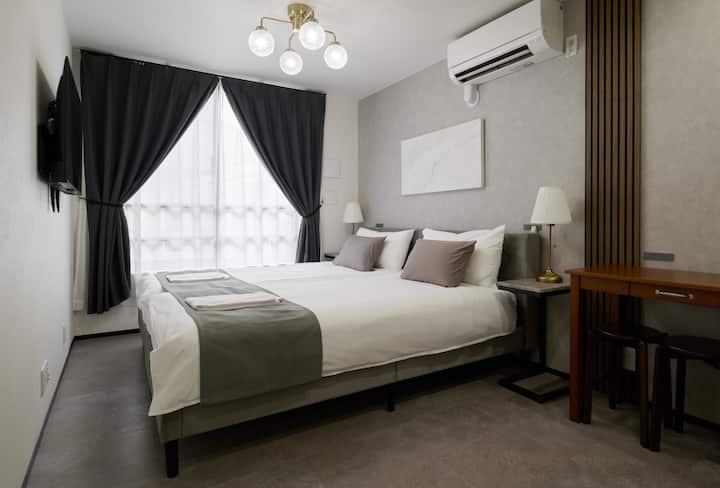 【New】池袋駅徒歩5分/新築デザイナーズホテル/シングルツインベッド/デラックスルーム/18㎡ - Shinjuku City