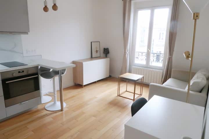 Spacious Flat Near Eiffel Tower Grenelle - Paris