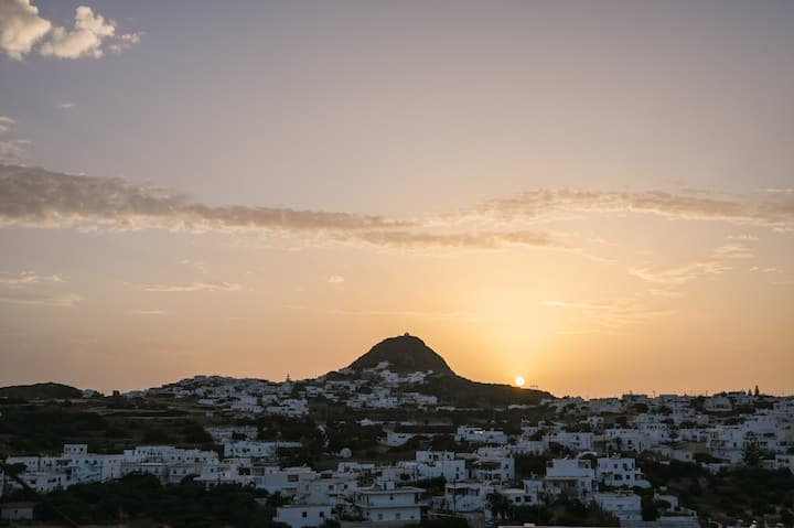 Beauty's House - Milos