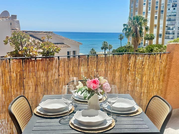 (New) Beachside Apartment - Calahonda Beach - Calahonda