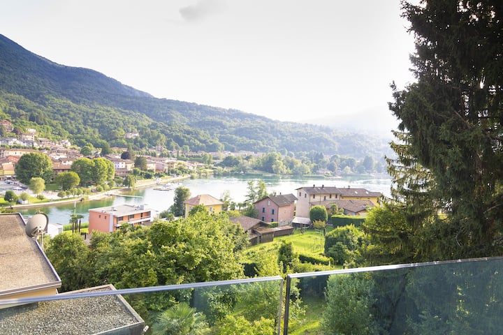 [Apartment Design]terrazzo, Vista Lago Mozzafiato - Malcantone