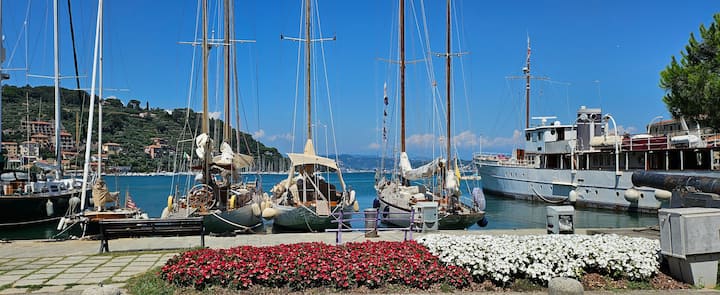 "A Ridosso" In Centro Paese Davanti Al Mare - Porto Venere