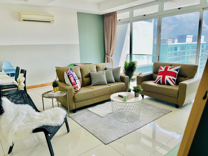 Ksl Elite Escape 4br Retreat Lv30 65" Tv 8-16 Pax - Johor Bahru