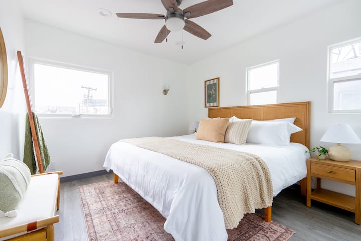 Boho Chic Retreat - Steps To Beach & Belmont Park! - Pacific Beach, CA